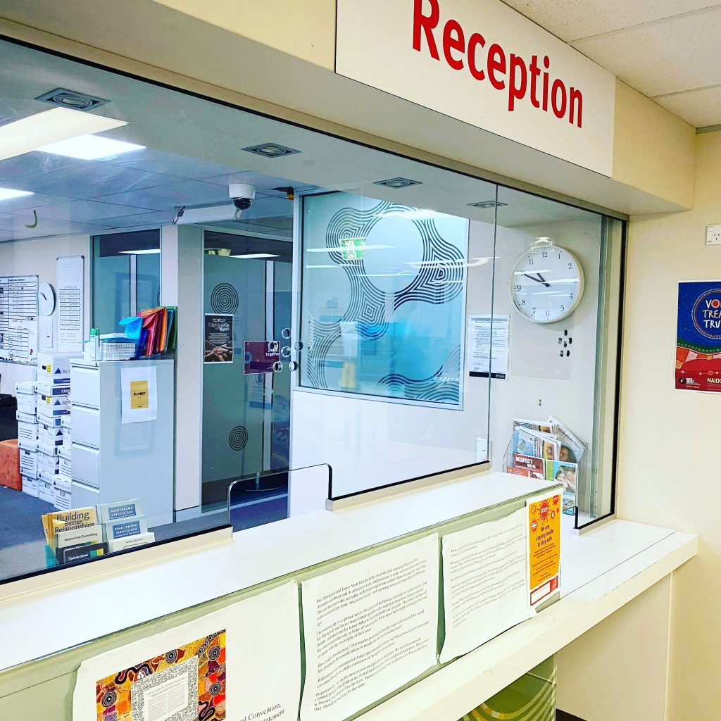Custom 11.52mm Toughened Laminated Safety Barrier - Lakeside Glass ...